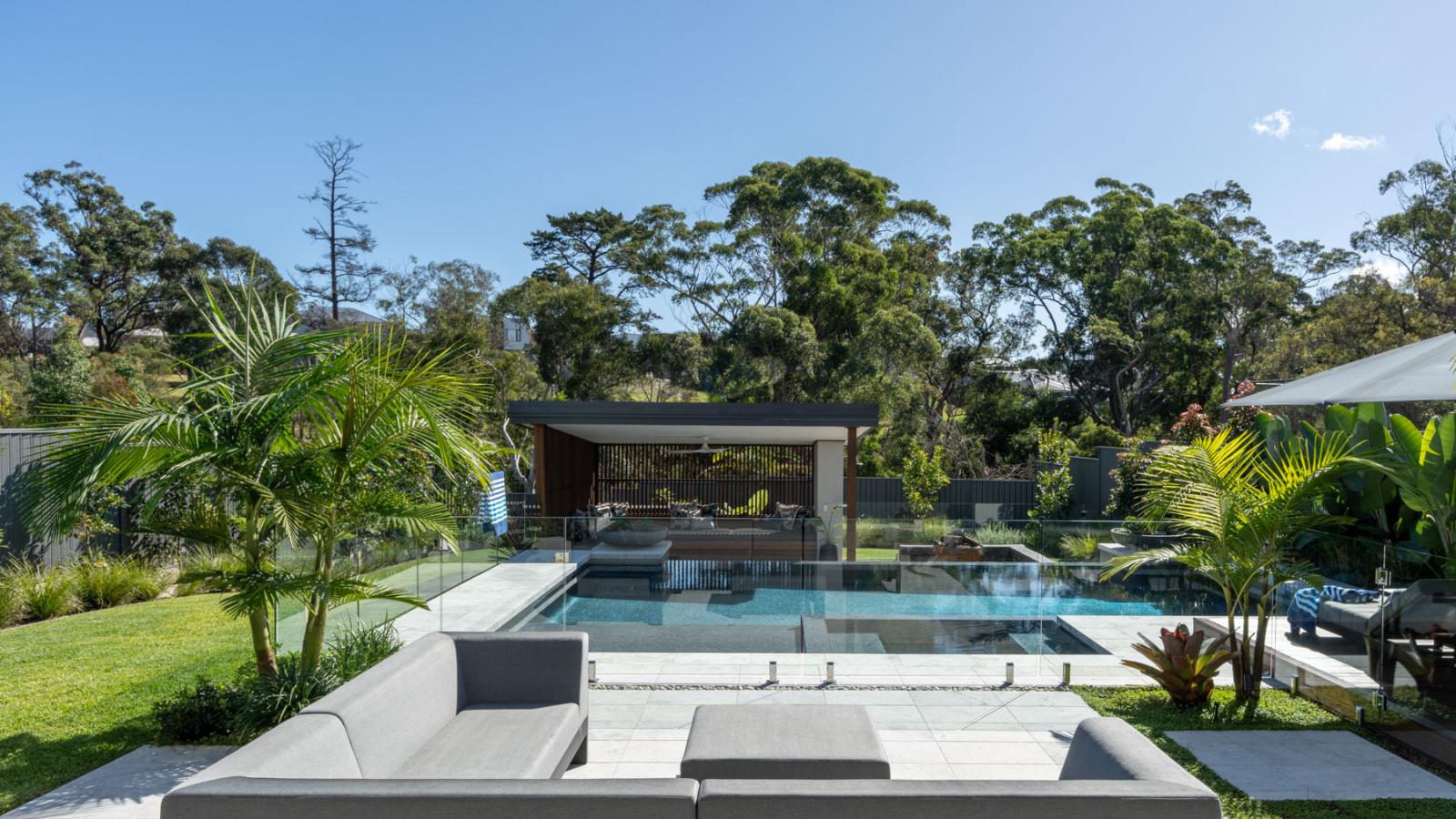 Splish Splash Pools | Tropical Retreat